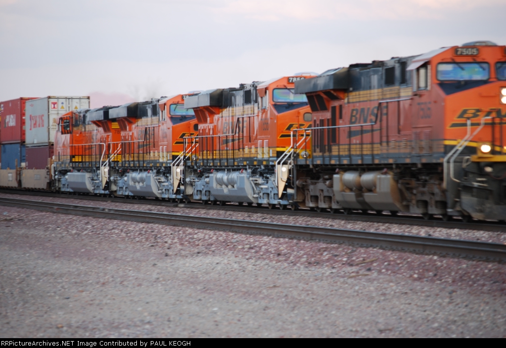 BNSF 7505 Leads a westbound Z with three brand new ES44DC's BNSF 7856/BNSF 7855/BNSF 7854.